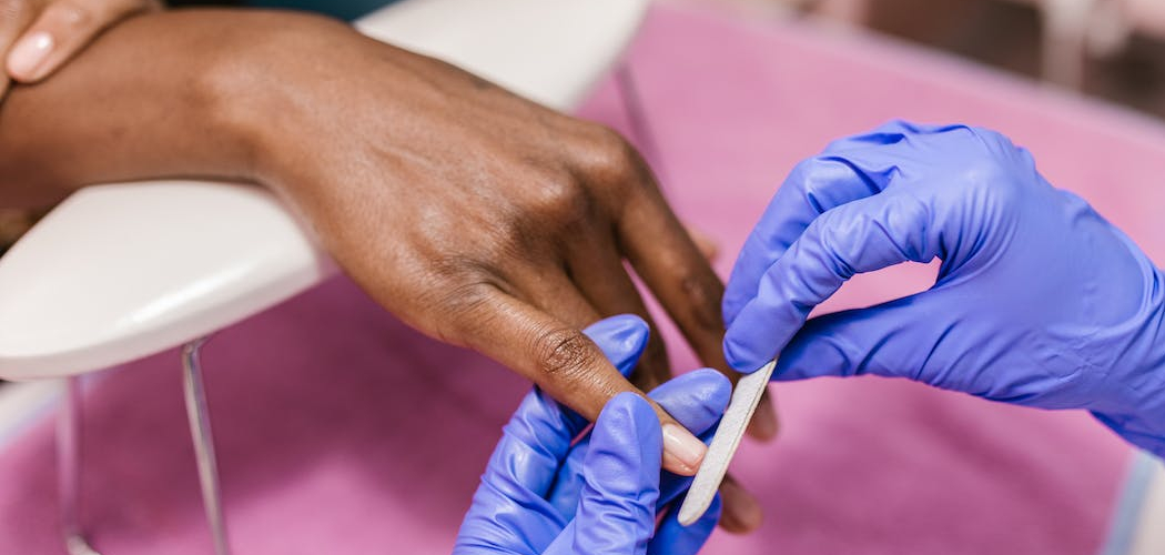 How to Remove Rubber Base Gel | 10 Useful Steps (2025)