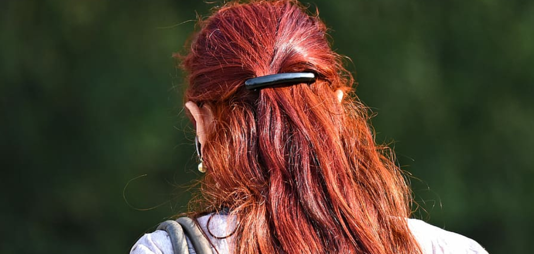 How to Stretch Hair Dye | 10 Effective Ways (2026)