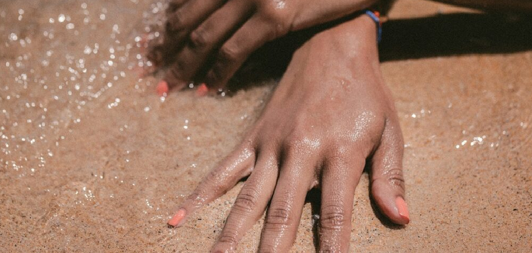 How to Get Tan Without Sun | 9 Easy Methods (2025)