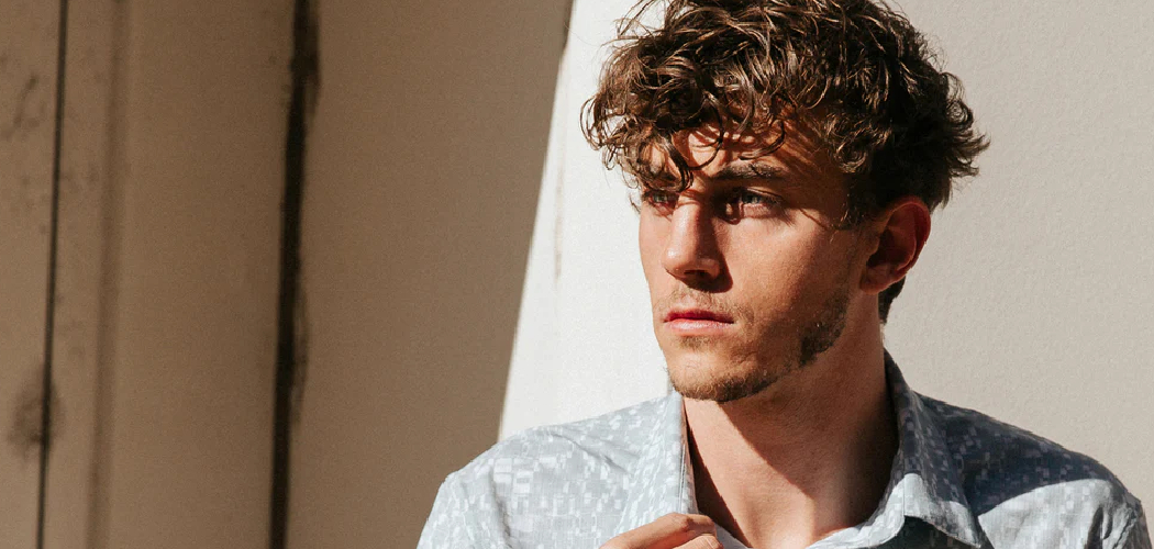 How to Use Sea Salt Spray for Men | 10 Easy Steps (2026)